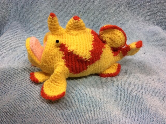 Crochet frogfish 編みカエルアンコウ | iichi ハンドメイド・クラフト作品・手仕事品の通販