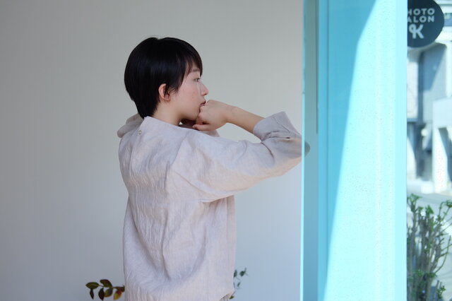 ボトルネックシャツ／長袖 | iichi 日々の暮らしを心地よくするハンドメイドやアンティークのマーケットプレイス