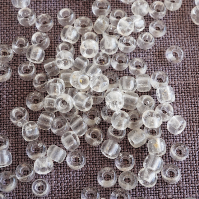 (10g) ヴィンテージフレンチシードビーズ 7/0 クリスタル | iichi ハンドメイド・クラフト作品・手仕事品の通販