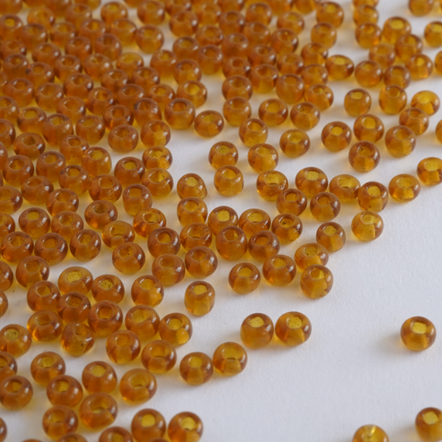 (5g) ヴィンテージフレンチシードビーズ 9/0 トランスパラントトパーズ | iichi ハンドメイド・クラフト作品・手仕事品の通販