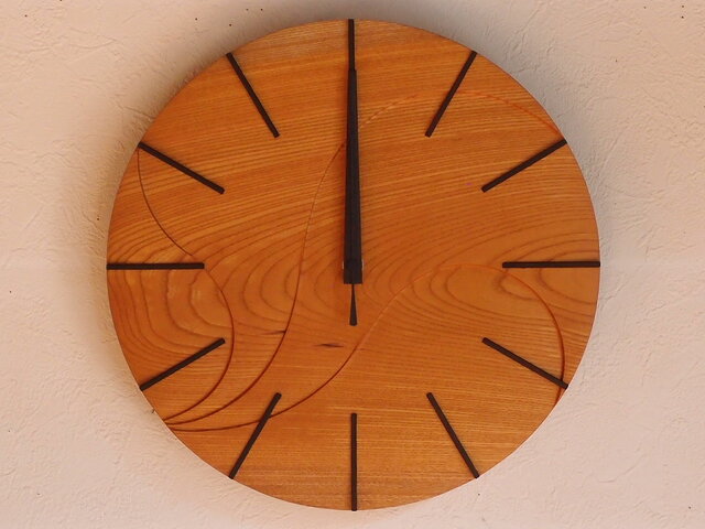 無垢の木の電波掛け時計 けやき 0099 | iichi ハンドメイド・クラフト作品・手仕事品の通販