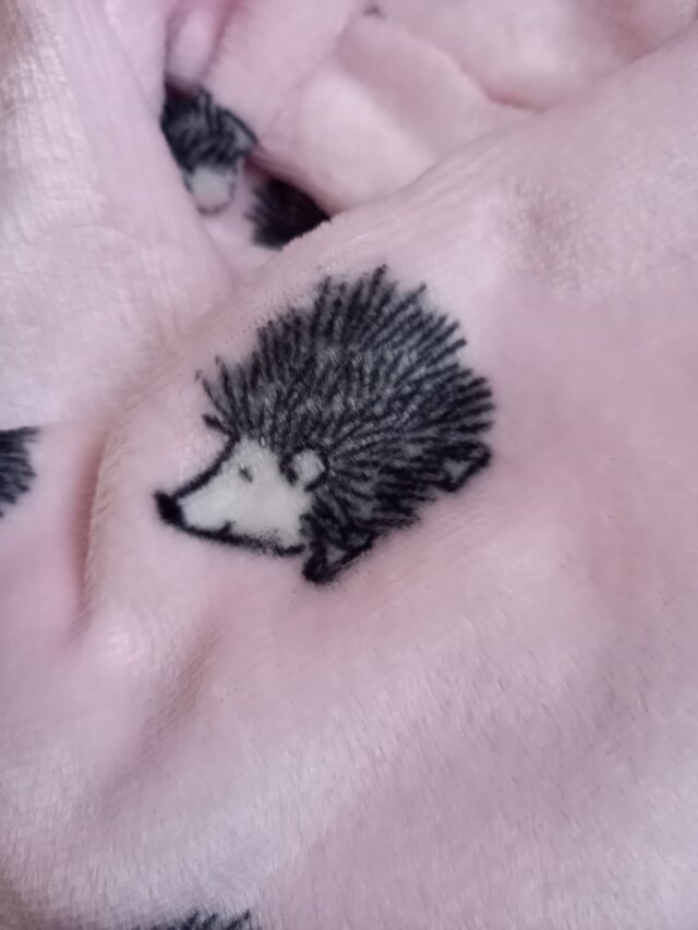 セール品♪1100円→980円♪スヌード♪幼児用♪ハリネズミ♪ピンク | iichi ハンドメイド・クラフト作品・手仕事品の通販