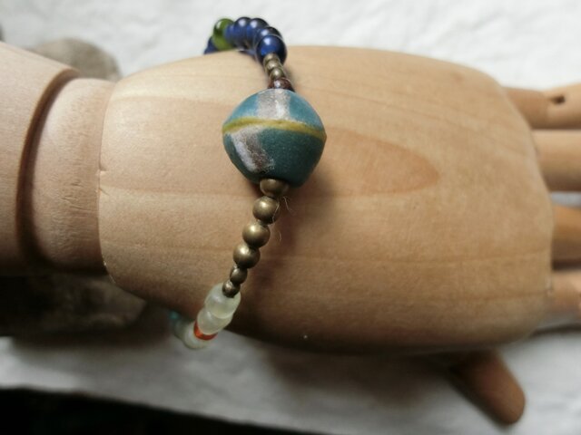 ＊happy price＊RIN＋NEブレス@アフリカの再生玉＋ナガ族渡りのビーズ＋ジャワのビーズなどいろいろ | iichi ハンドメイド・クラフト作品・手仕事品の通販