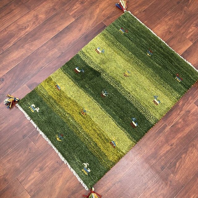 冬の感謝キャン】ペルシャ ギャッベ 玄関マット 88×60cm グリーン 成H-3 | iichi ハンドメイド・クラフト作品・手仕事品の通販