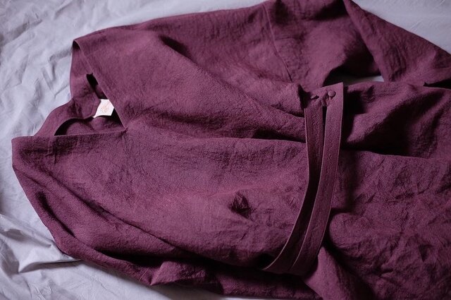 Vネックワンピース／長袖col.ワインレッド | iichi 日々の暮らしを心地よくするハンドメイドやアンティークのマーケットプレイス