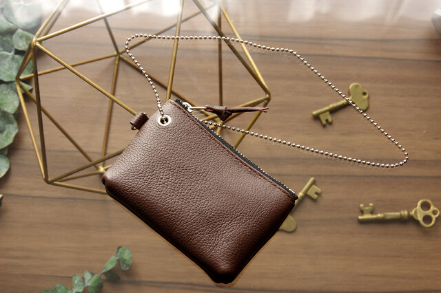 《LIONA》キーポーチ ダークブラウン | iichi 日々の暮らしを心地よくするハンドメイドやアンティークのマーケットプレイス