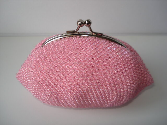 Beaded Purse --Fresh Pink-- | iichi ハンドメイド・クラフト作品・手仕事品の通販