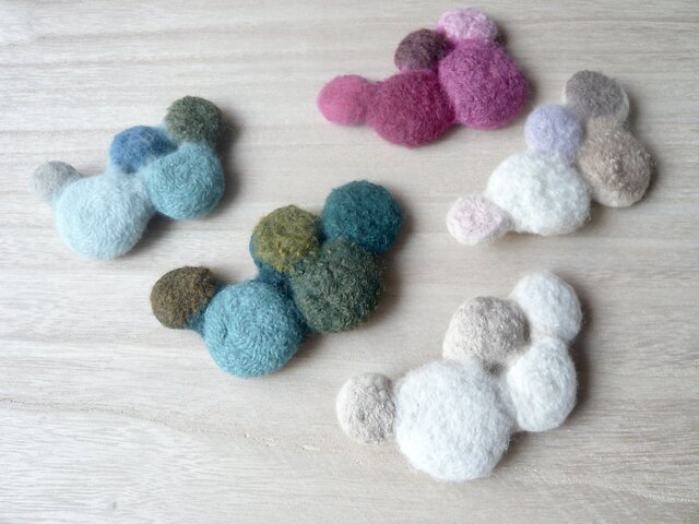 五つのまるブローチ（パステル） | iichi ハンドメイド・クラフト作品・手仕事品の通販