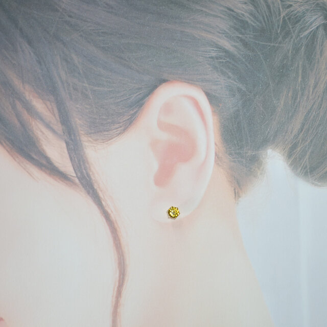 K18 スフェーン シングル ピアス CB034BS | iichi ハンドメイド・クラフト作品・手仕事品の通販