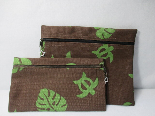 p12 帆布(キャンバス地）大きいポーチ&中くらいのポーチ おしゃれ2点セット | iichi ハンドメイド・クラフト作品・手仕事品の通販