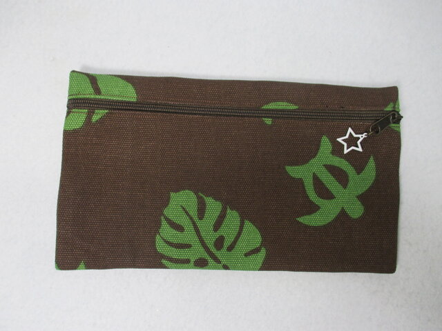 p12 帆布(キャンバス地）大きいポーチ&中くらいのポーチ おしゃれ2点セット | iichi ハンドメイド・クラフト作品・手仕事品の通販