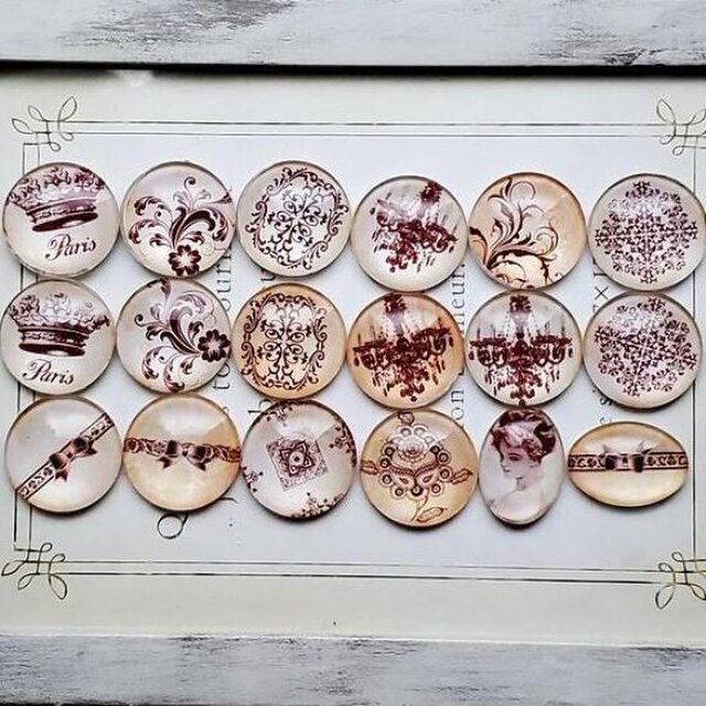 アラベスク模様(5) ガラスカボション 25mm アンティーク調 ハンドメイド サイズ/25mm | iichi ハンドメイド・クラフト作品・手仕事品の通販