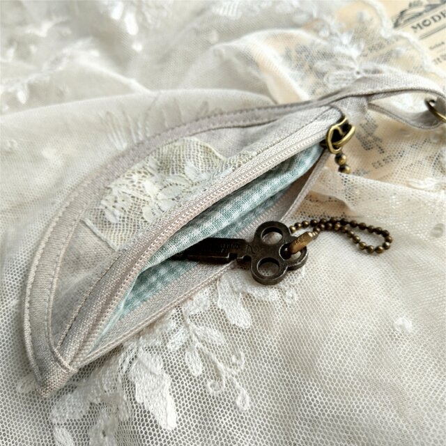 送料無料*リネン*アンティークレース*ミニポーチ*コインケース*t | iichi ハンドメイド・アンティーク・食品・ギフト・手作り