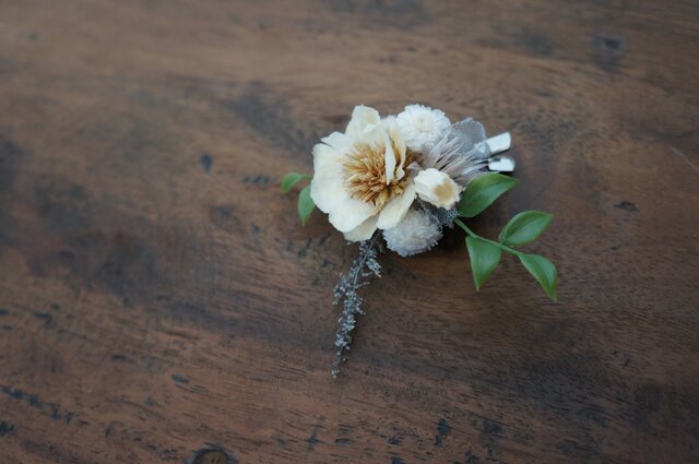 Corsage no.002 | iichi 日々の暮らしを心地よくするハンドメイドやアンティークのマーケットプレイス