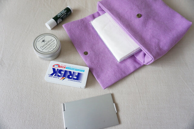 きちんとポーチ M / lilac | iichi 日々の暮らしを心地よくするハンドメイドやアンティークのマーケットプレイス