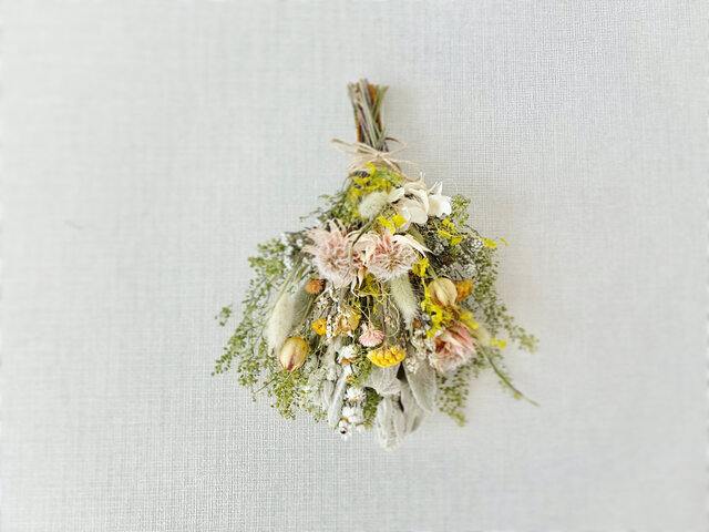 セルリアとラムズイヤーリーフのスワッグ | iichi 日々の暮らしを心地よくするハンドメイドやアンティークのマーケットプレイス