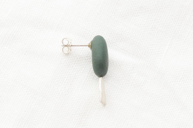 ピアス・イヤリング｜海の石｜SSPE-08 | iichi ハンドメイド・クラフト作品・手仕事品の通販