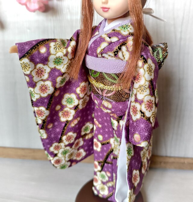 「梅花は夢見に咲いて…」22cmドール振袖着物 | iichi ハンドメイド・クラフト作品・手仕事品の通販