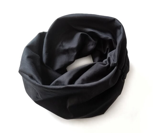 ターバンなヘアバンド 黒ストレッチワイド 送料無料 | iichi 日々の暮らしを心地よくするハンドメイドやアンティークのマーケットプレイス