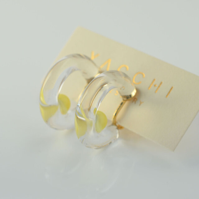 EARRING(mimosa yellow) | iichi ハンドメイド・クラフト作品・手仕事品の通販