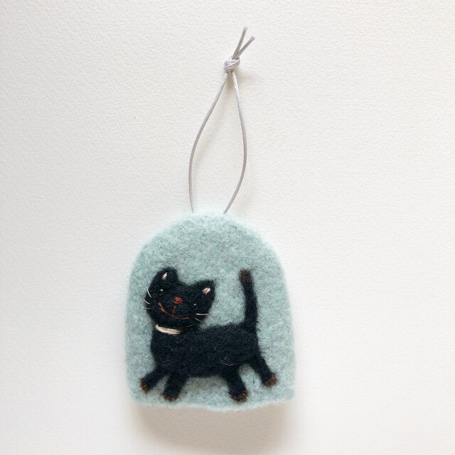 鍵のセーター keycase おさんぽネコちゃん iceblue | iichi ハンドメイド・クラフト作品・手仕事品の通販