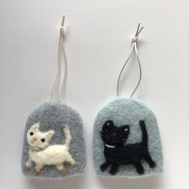 鍵のセーター keycase おさんぽネコちゃん iceblue | iichi ハンドメイド・クラフト作品・手仕事品の通販