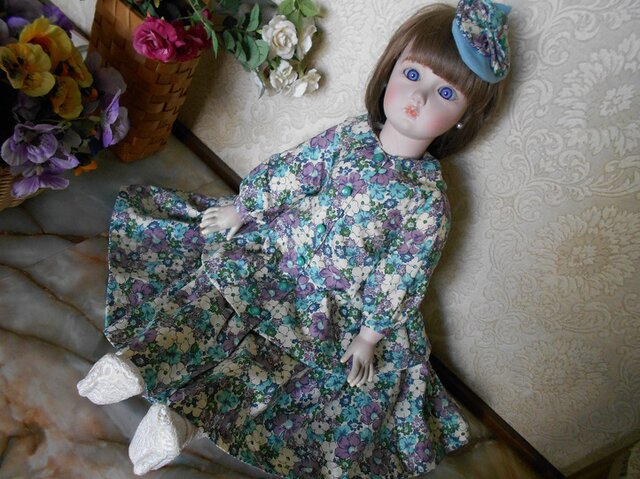 ドール背丈60cm前後用 スプリングドレスとヘアーアクセサリー（ブルー系） | iichi ハンドメイド・クラフト作品・手仕事品の通販