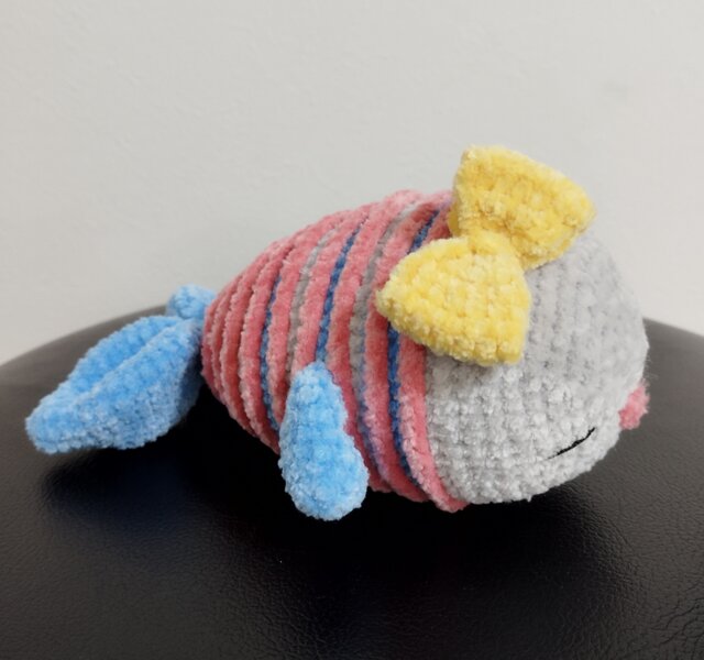 もこもこ編みぐるみ☆おちょぼ口なfishさん☆金魚☆熱帯魚☆ブルー系 | iichi ハンドメイド・クラフト作品・手仕事品の通販