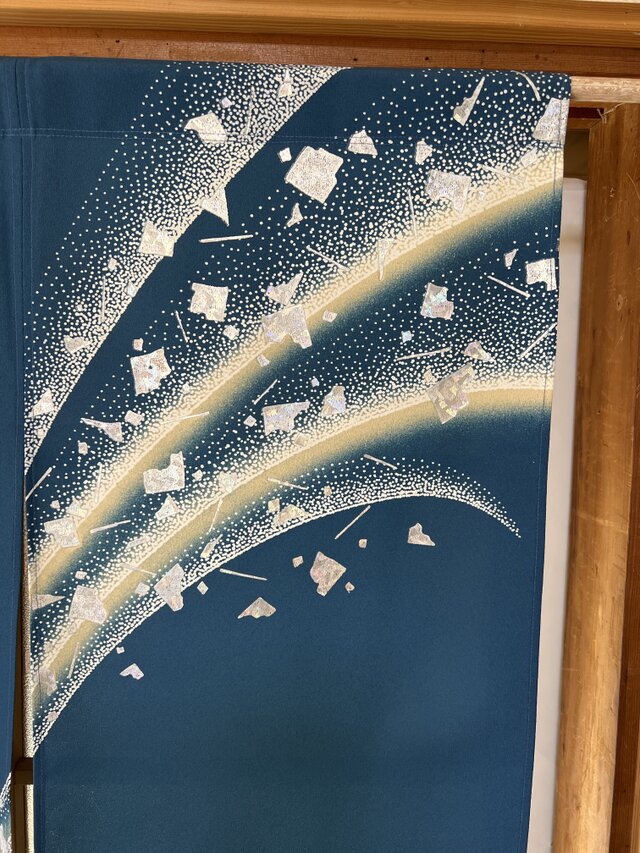 着物、リメイクんのれんー暖簾、ポリエステル！ | iichi ハンドメイド・クラフト作品・手仕事品の通販