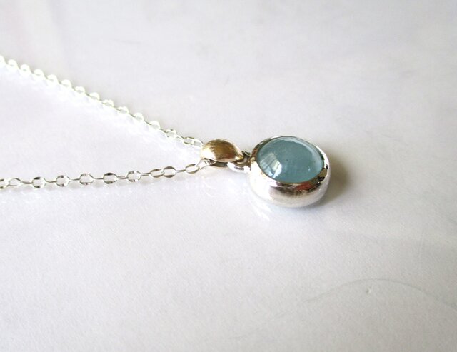 アクアマリンとk10のペンダント | iichi ハンドメイド・クラフト作品・手仕事品の通販