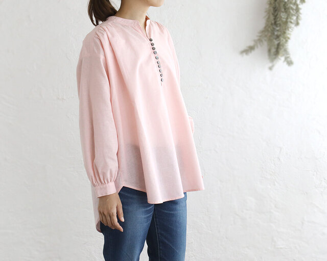 《数量限定》コットンリネン ループボタン ロング丈シャツブラウス （ピンク）TP29 | iichi ハンドメイド・クラフト作品・手仕事品の通販