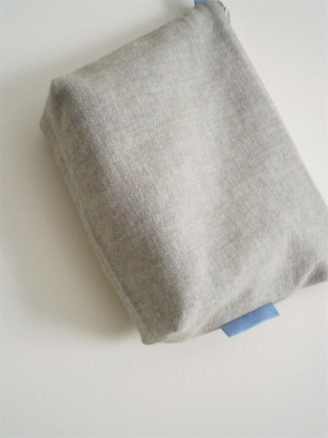 GrayBrown×linen 柔らかいpouch | iichi ハンドメイド・クラフト作品・手仕事品の通販