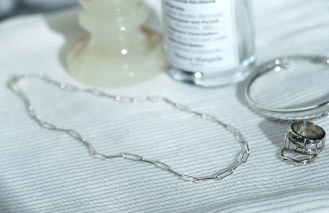 SILVER925 ロングチェーンネックレス 40cm | iichi 日々の暮らしを心地よくするハンドメイドやアンティークのマーケットプレイス