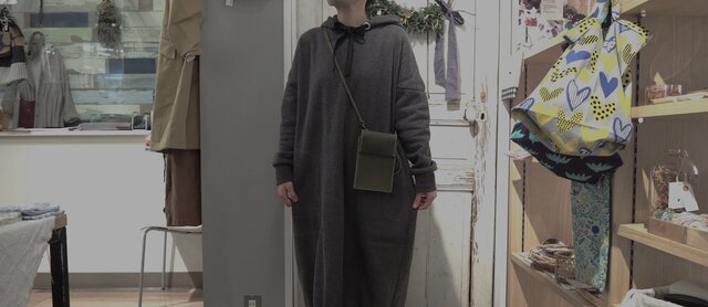 スマホポーチ ストラップ type02【受注制作】 | iichi ハンドメイド・クラフト作品・手仕事品の通販