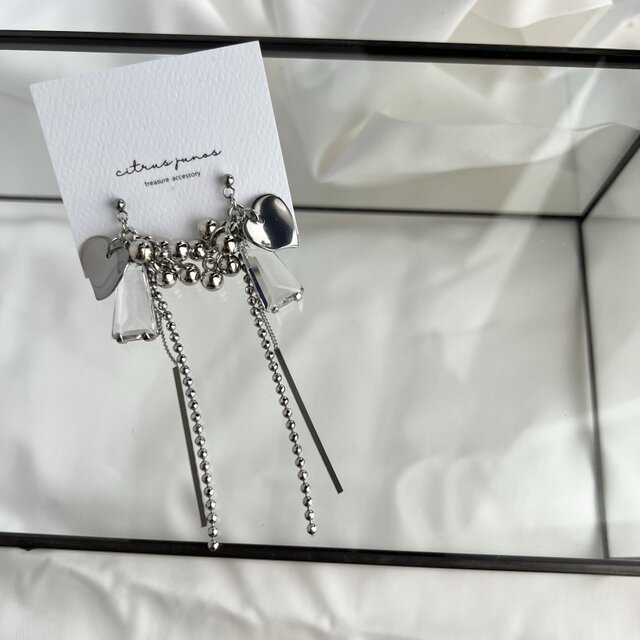 [ イヤリング変更可能 ] silver & long heart pierce earring | iichi - ハンドメイド・アンティーク・食品・ギフト・手作り