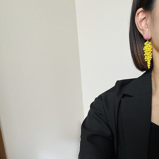[ イヤリング変更可能 ] yellow & mimosa pierce earring | iichi ハンドメイド・クラフト作品・手仕事品の通販
