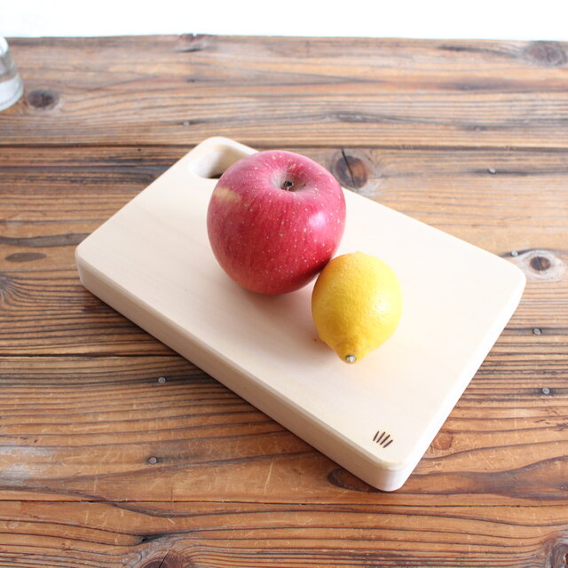 イチョウのまな板 ② | iichi ハンドメイド・クラフト作品・手仕事品の通販