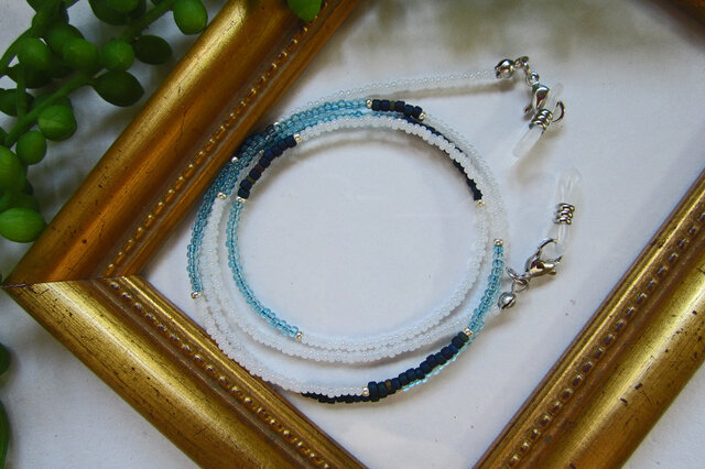 4wayチェーン（ホワイトライン ブルー系） | iichi 日々の暮らしを心地よくするハンドメイドやアンティークのマーケットプレイス