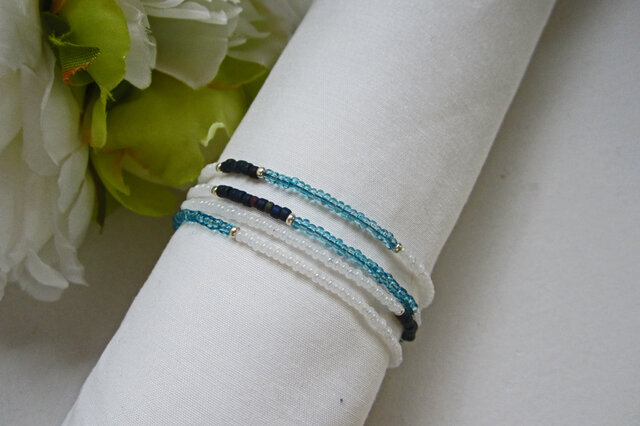 4wayチェーン（ホワイトライン ブルー系） | iichi 日々の暮らしを心地よくするハンドメイドやアンティークのマーケットプレイス