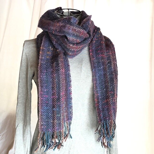 手織りマフラー | iichi 日々の暮らしを心地よくするハンドメイドやアンティークのマーケットプレイス