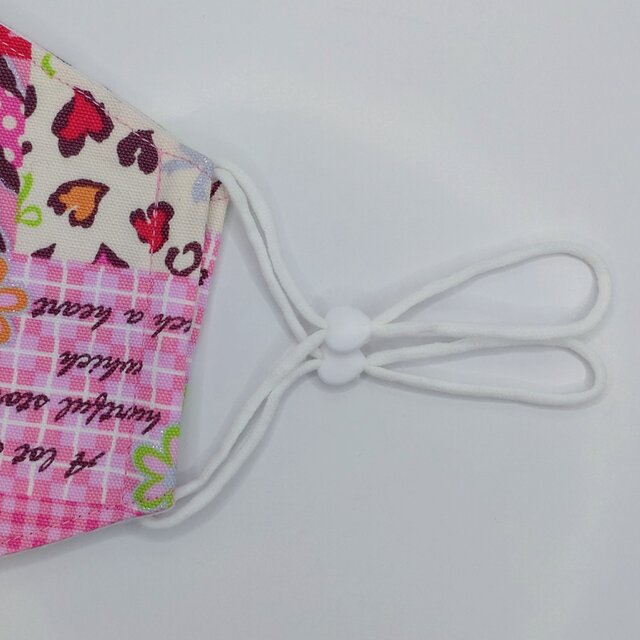 い881 ガーリーなパッチワーク柄☆立体マスク | iichi ハンドメイド・クラフト作品・手仕事品の通販