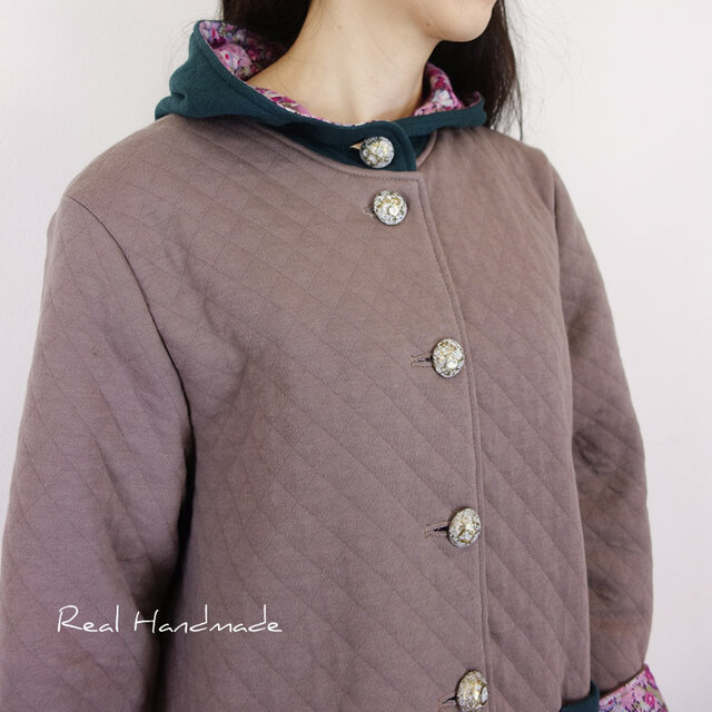 キルトニットモカとリバティパーカージャケット | iichi ハンドメイド・クラフト作品・手仕事品の通販