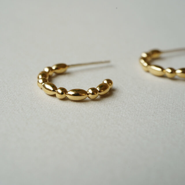 バルーンフープピアス(GR-E012、GR-E013) | iichi ハンドメイド・クラフト作品・手仕事品の通販