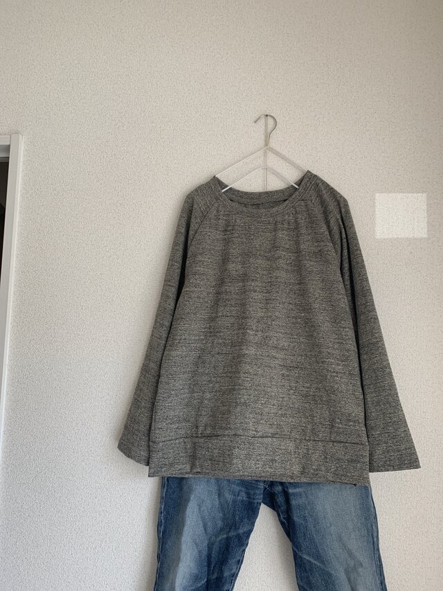 シンプルラグランカットソーL size | iichi ハンドメイド・クラフト作品・手仕事品の通販