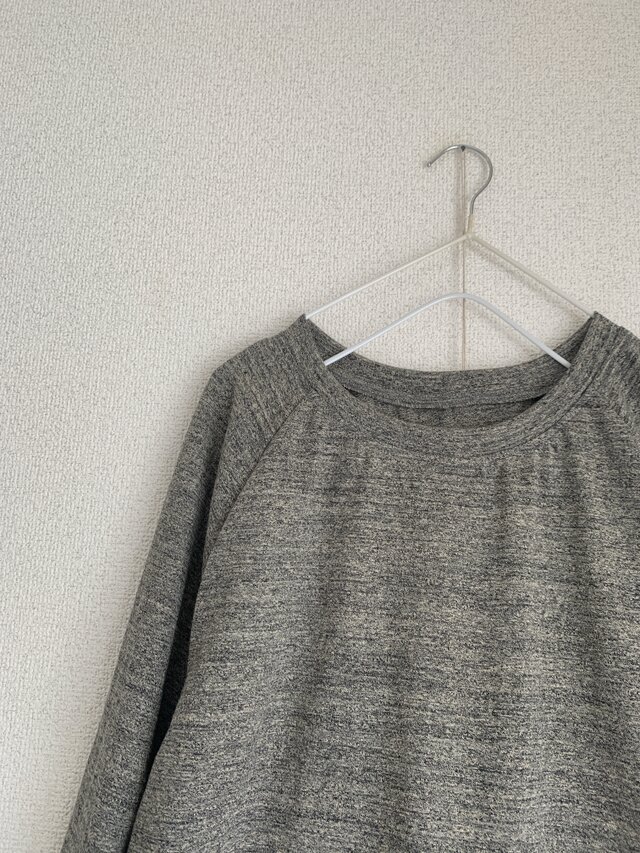 シンプルラグランカットソーL size | iichi ハンドメイド・クラフト作品・手仕事品の通販