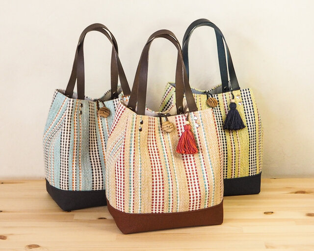 手織り春色ボーダーのバケツトート（レモンイエロー） | iichi 日々の暮らしを心地よくするハンドメイドやアンティークのマーケットプレイス