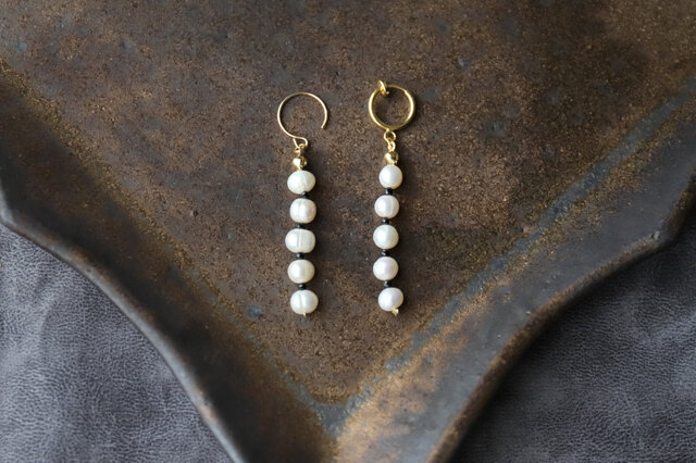 淡水パールxブラックスピネルの5-pieceイヤリング (#1002) | iichi ハンドメイド・クラフト作品・手仕事品の通販