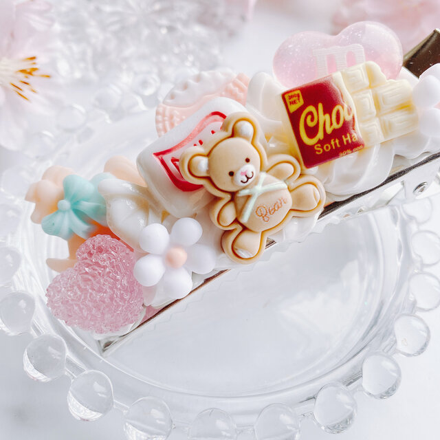 CANDY POP お菓子のヘアクリップ sakura スイーツデコ フェイクスイーツ | iichi ハンドメイド・クラフト作品・手仕事品の通販