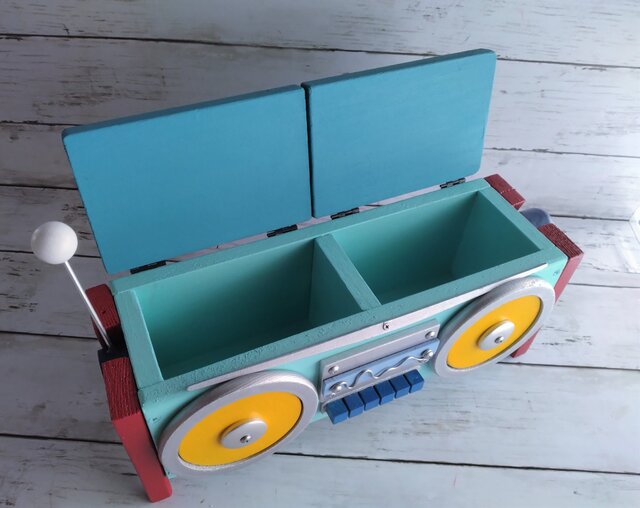 RADIO BOX | iichi ハンドメイド・クラフト作品・手仕事品の通販