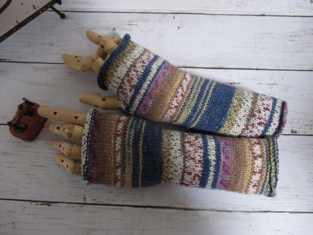 手編みハンドウォーマー Opal KFS 179 Karamell | iichi ハンドメイド・クラフト作品・手仕事品の通販